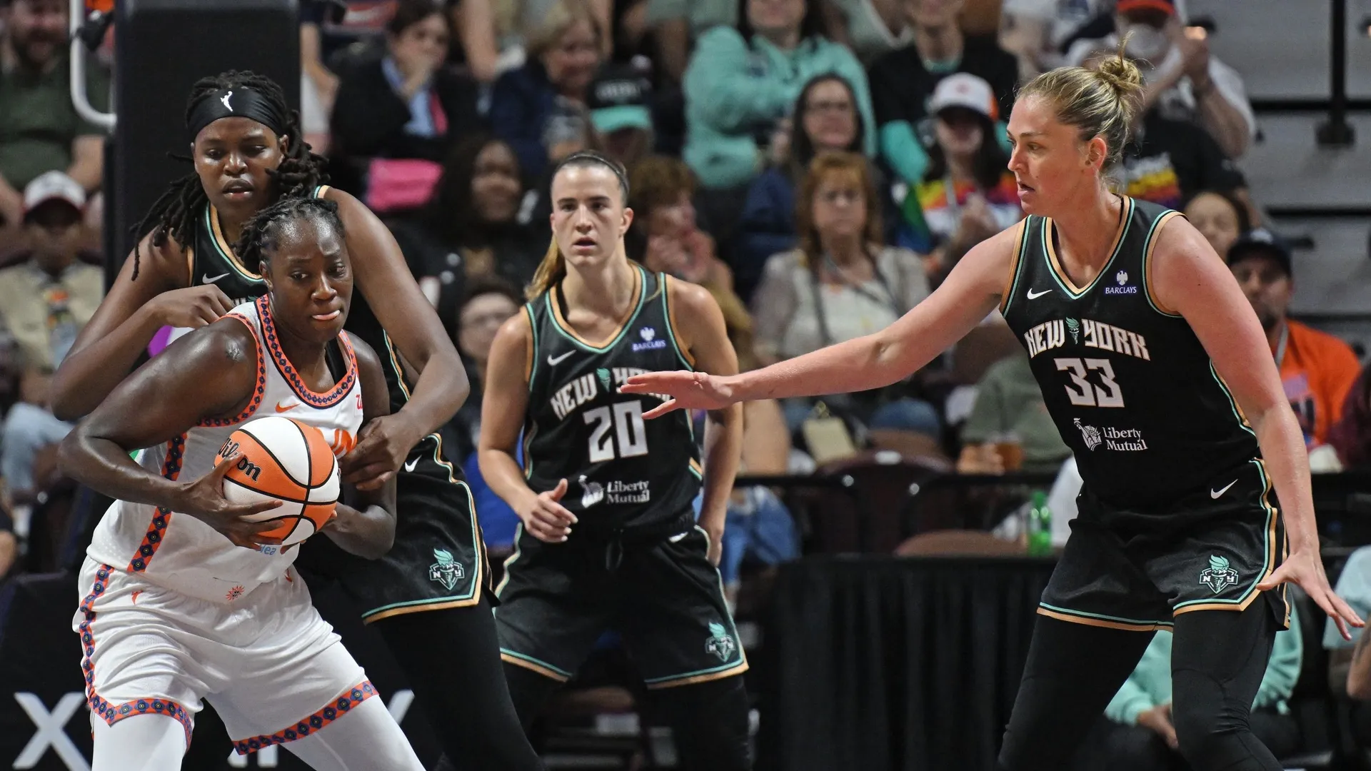 Julie Allemand s’offre son premier triple-double en WNBA, nouvelle ...