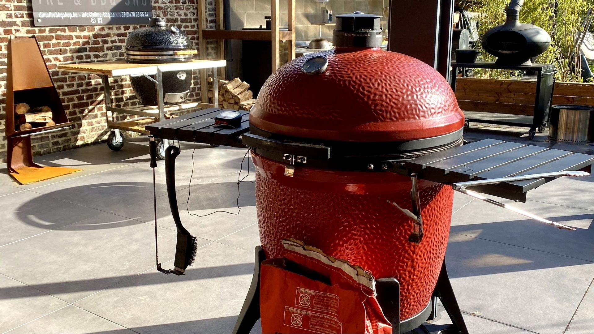 Recette pour barbecue : le burger de porc effiloché de Dim’s - RTBF Actus