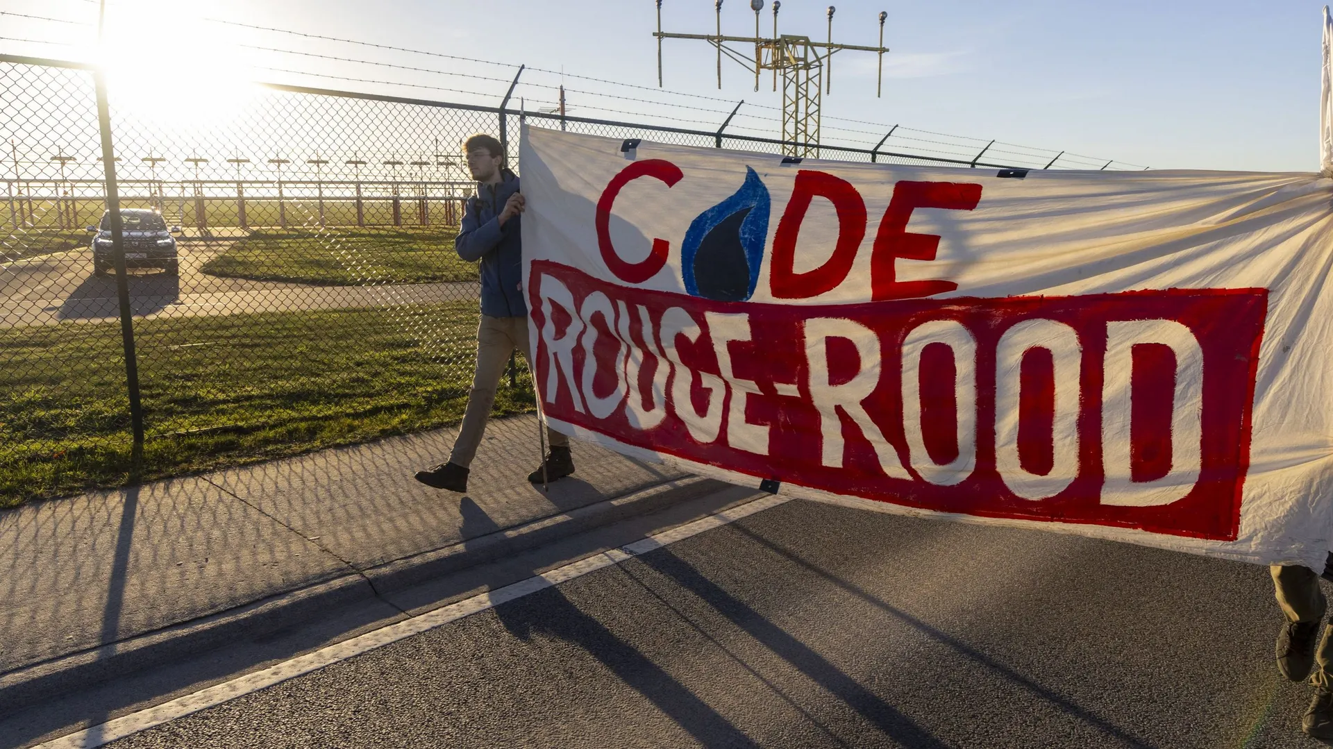Des activistes de Code Rouge ont quitté le site de Cargill à Gand : une ...