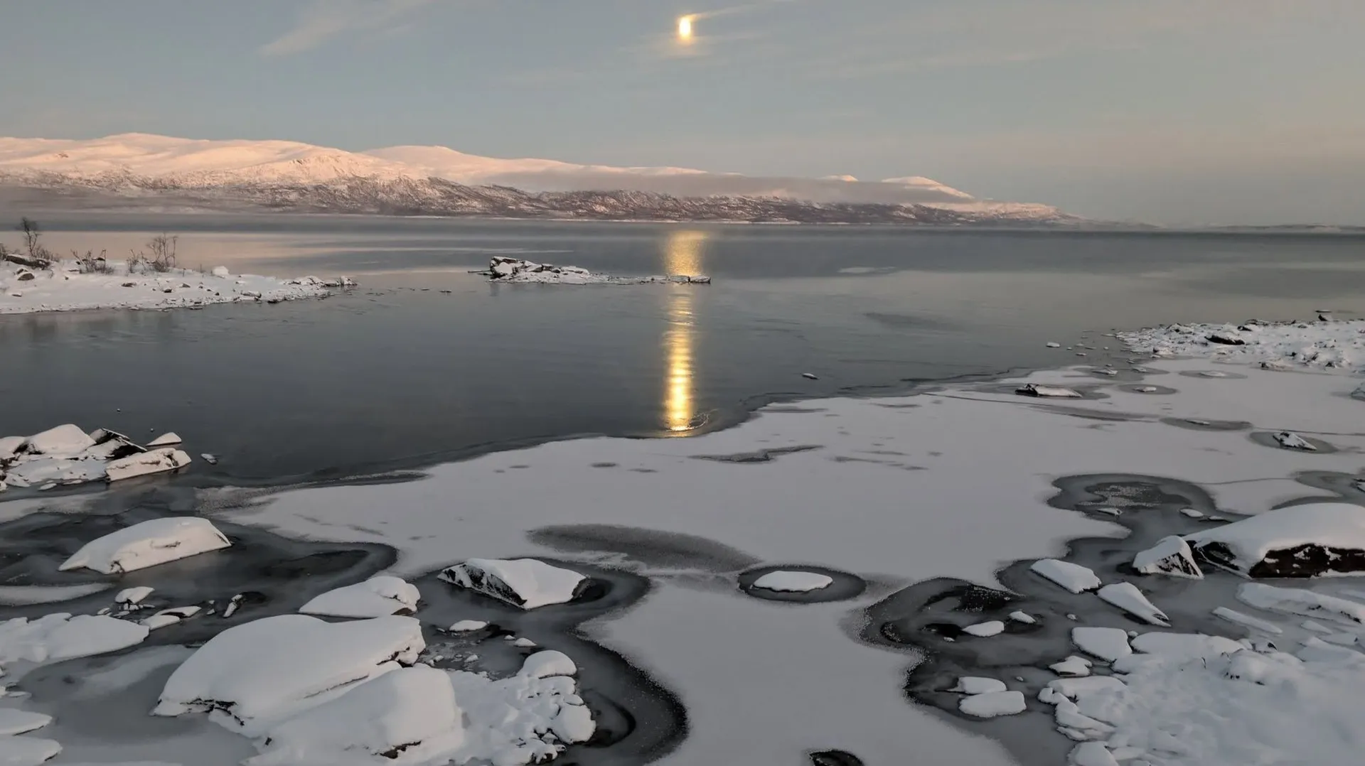 De caméraman à guide arctique : la reconversion d’un Belge en Laponie ...