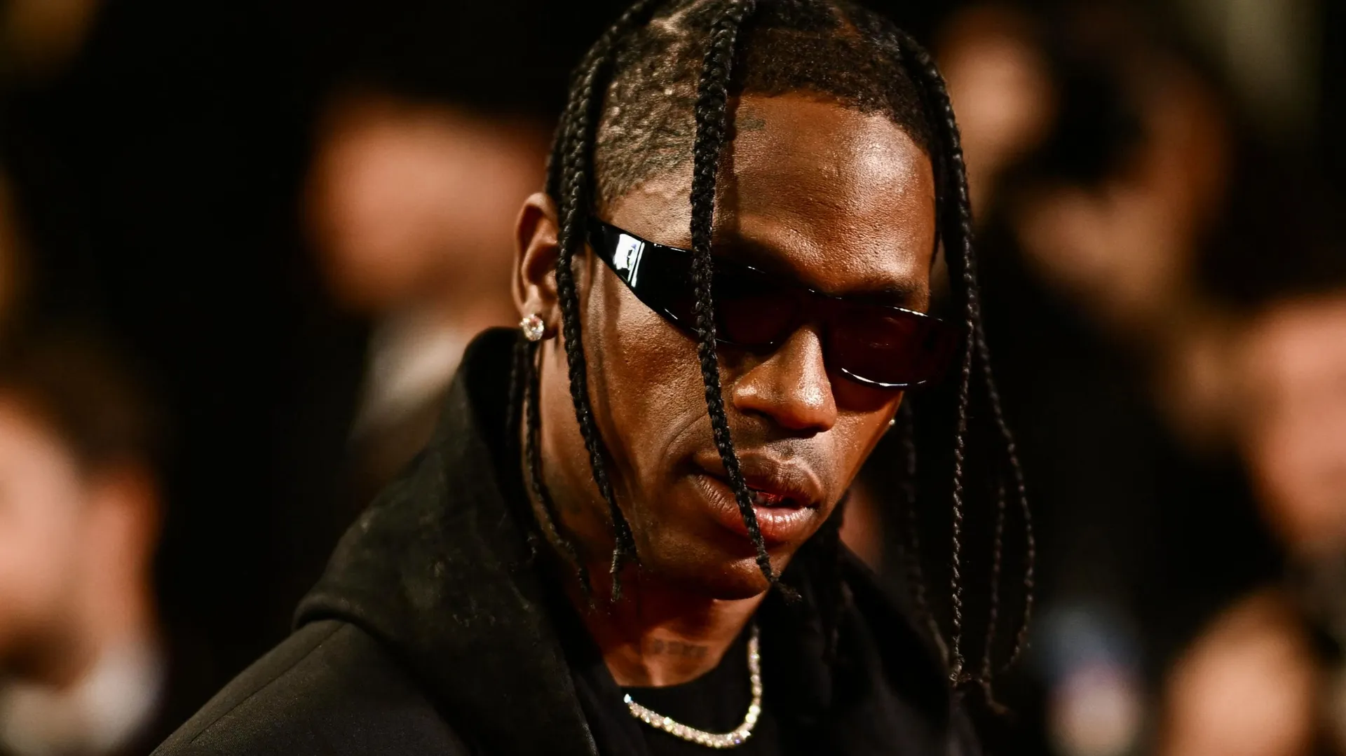 Travis Scott interdit de concert en Egypte : le rappeur pratiquerait ...