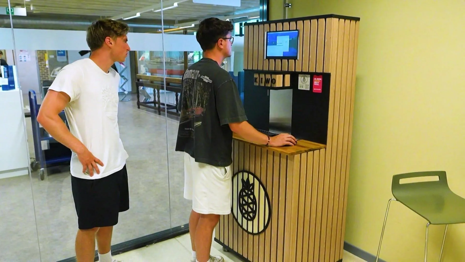 Où jeter vos emballages en frigolite ? - RTBF Actus