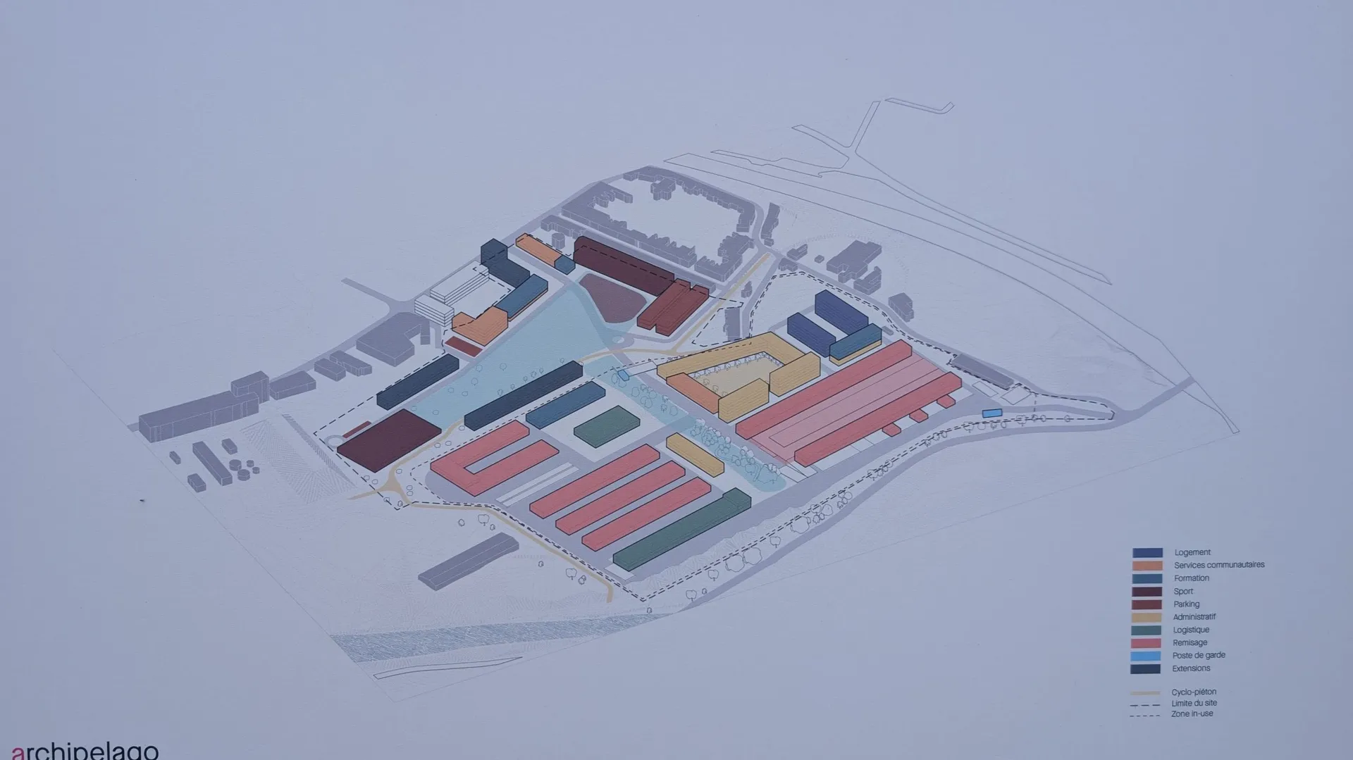 1500 militaires bientôt à Charleroi : la caserne du futur arrive, au ...