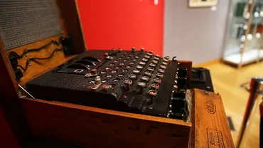 Comment la 'bombe' d'Alan Turing a déchiffré la machine Enigma pour ...