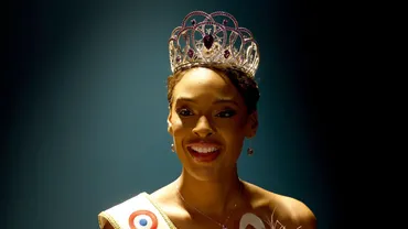 Découvrez la nouvelle Miss Belgique 2025 dans Le Grand Cactus aux côtés ...