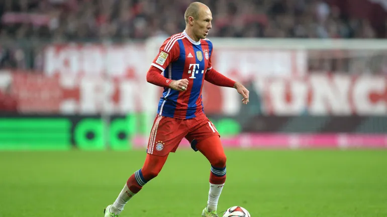 Arjen Robben, le 'joueur de verre' aux 20 ans de carrière, souffle ses ...