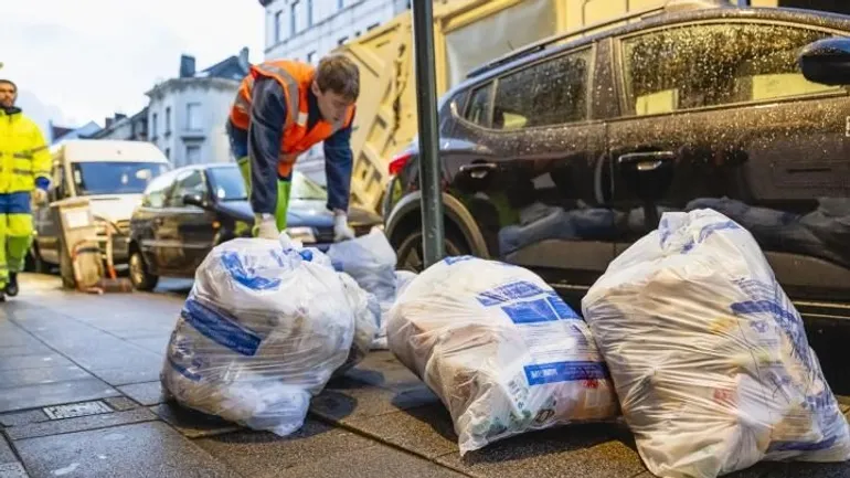 Où jeter vos emballages en frigolite ? - RTBF Actus