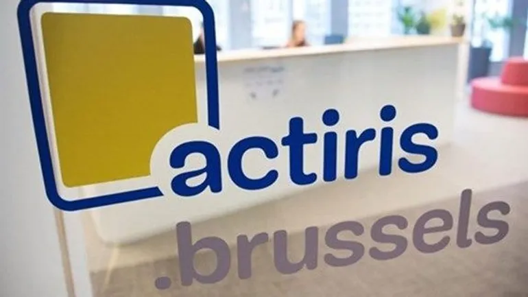 Le gouvernement bruxellois lance la procédure de remplacement à la tête ...