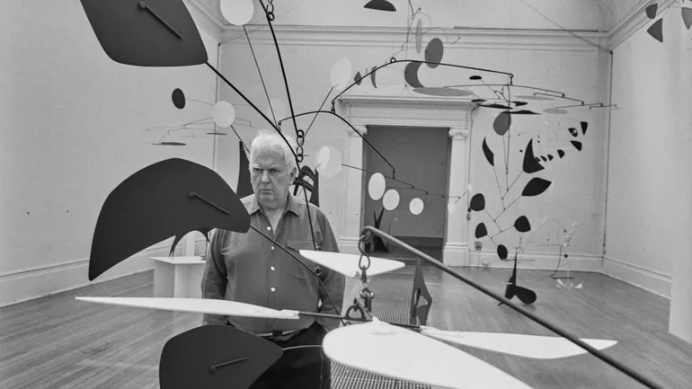 L'art mobile d'Alexander Calder s'anime pour une exposition à Paris ...