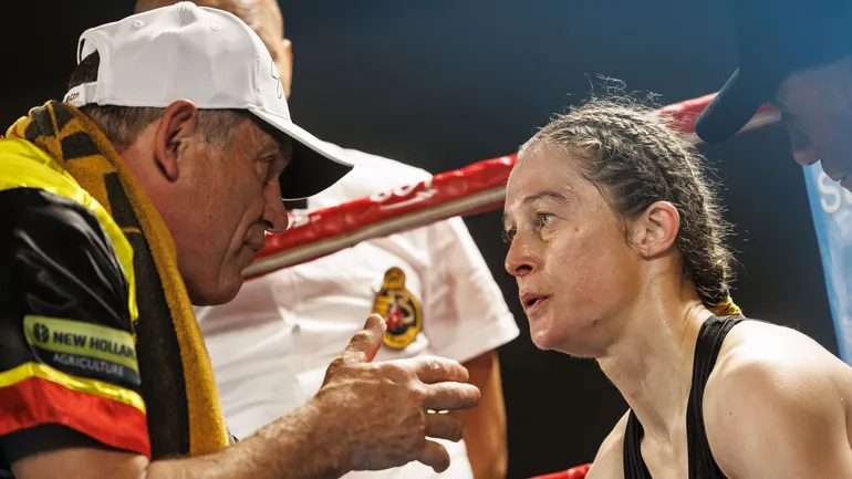 Danse, plaquage et huées : Delfine Persoon perd son combat pour le ...