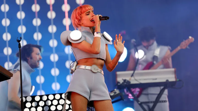 Flore Benguigui quitte le groupe L’Impératrice : 'Il m’était impossible ...