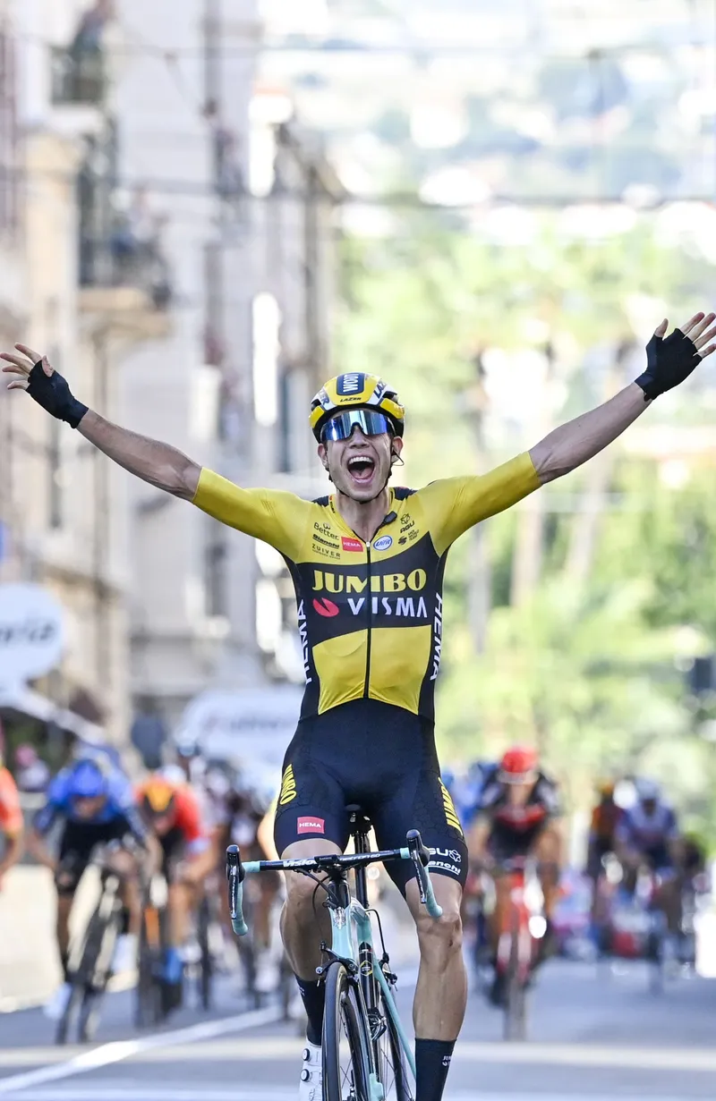 Wout van Aert a 30 ans : des exploits, un maillot vert mais aussi des ...