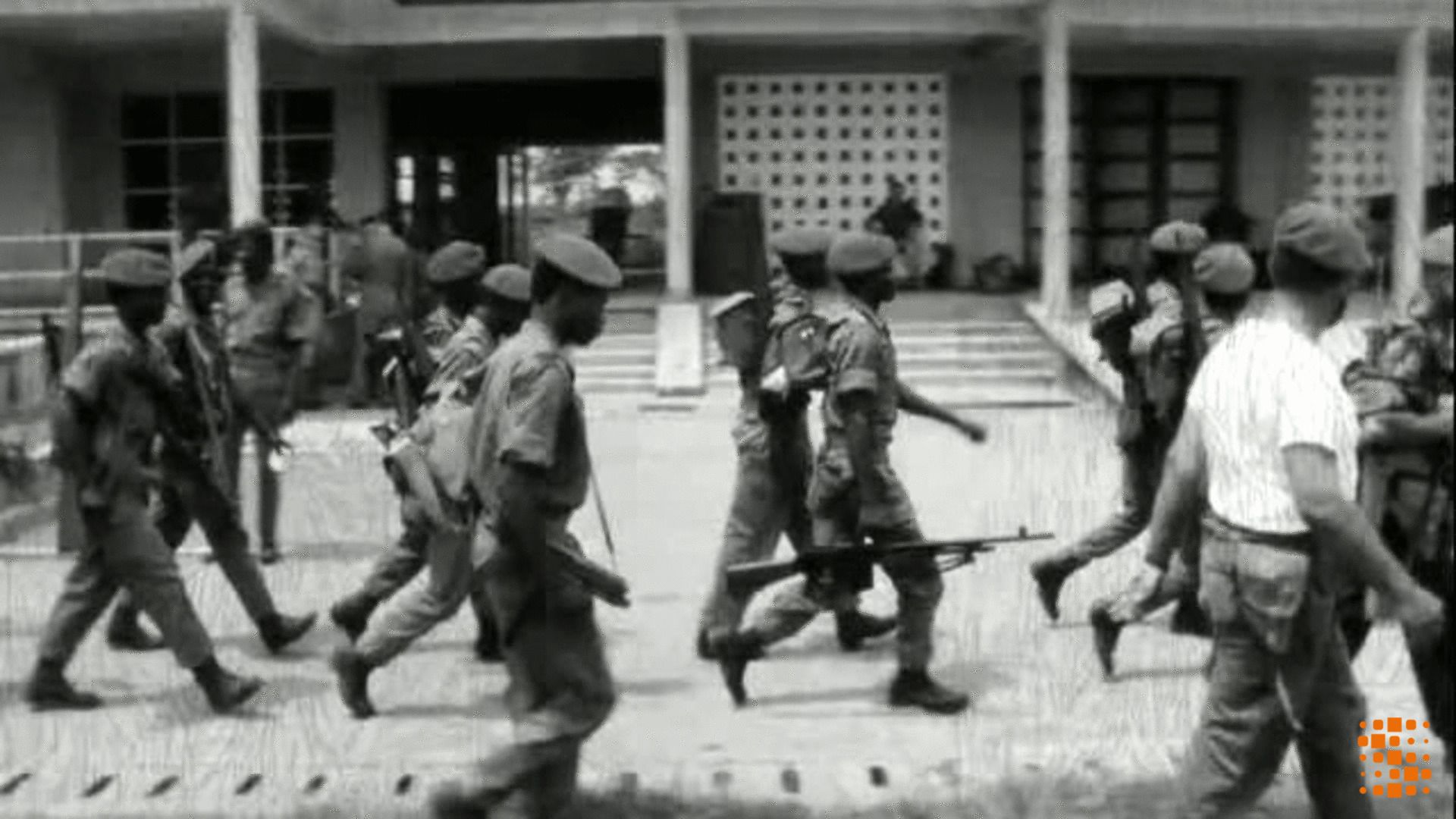 Opération 'Dragon rouge' : il y a 60 ans, les paras belges sautaient ...