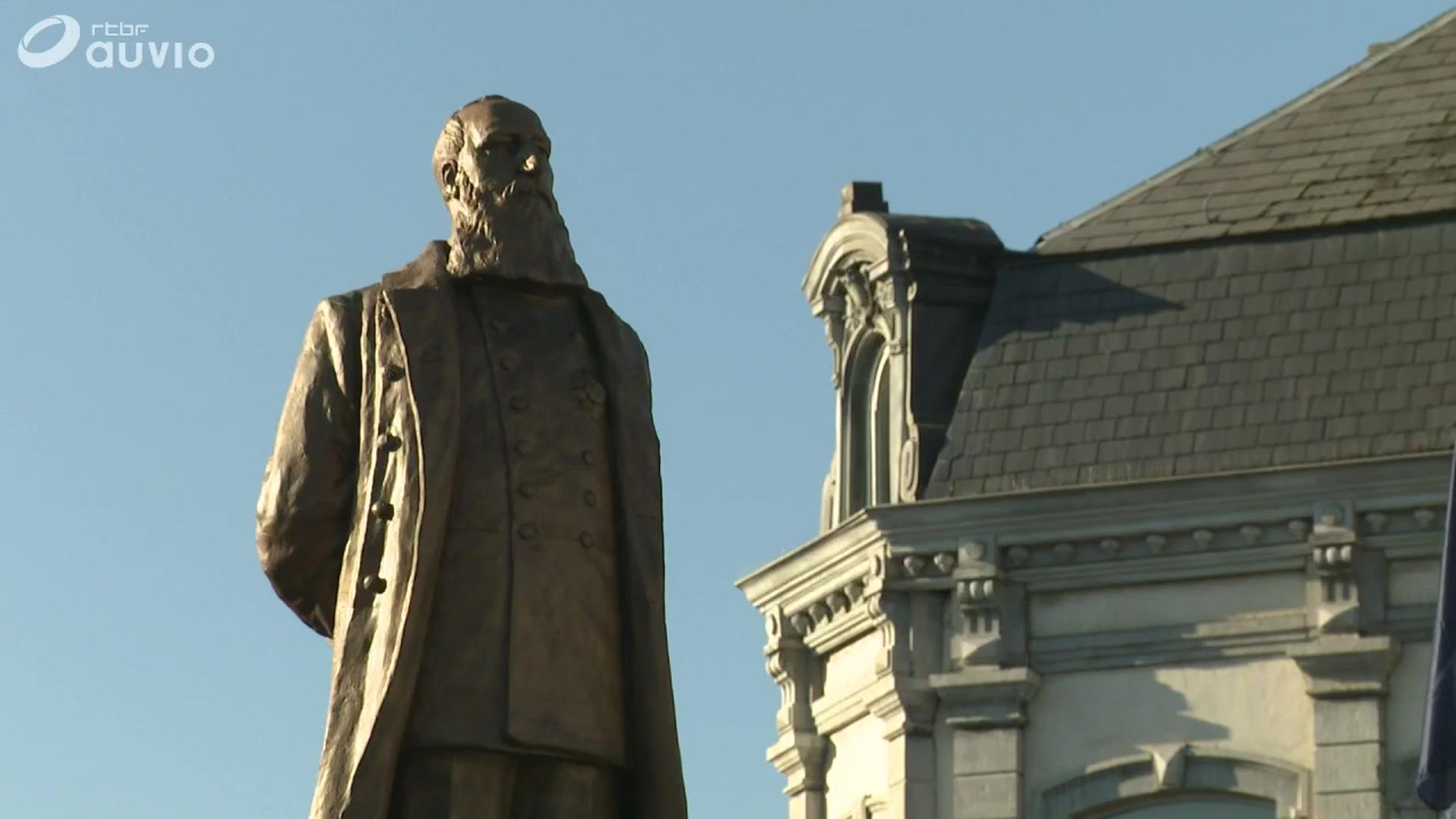 Traces coloniales: déboulonner ou contextualiser? - Reportage : Jean ...