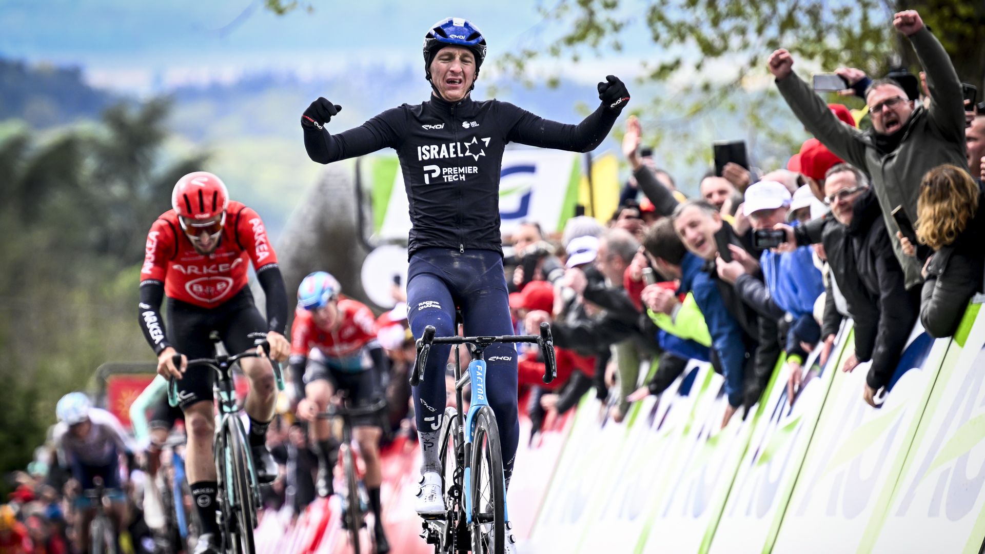 Flèche Wallonne 2024 : Victoire de Stephen Williams - Flèche Wallonne ...