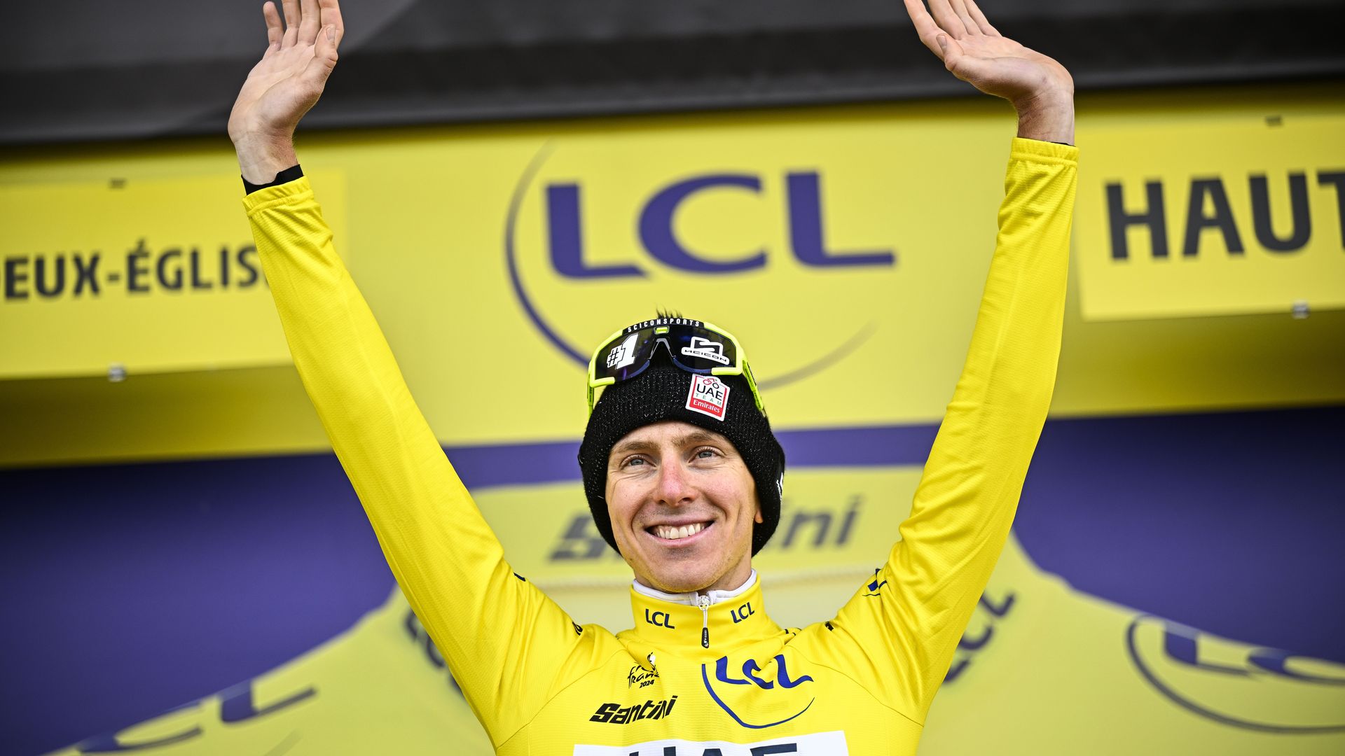 Tadej Pogacar réagit au décès tragique d'André Drege - Tour de France ...