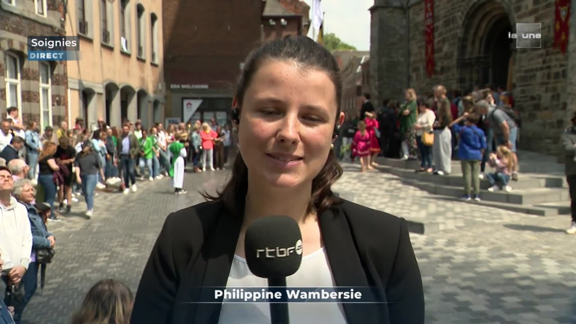 Soignies / Grand Tour et procession - - Auvio