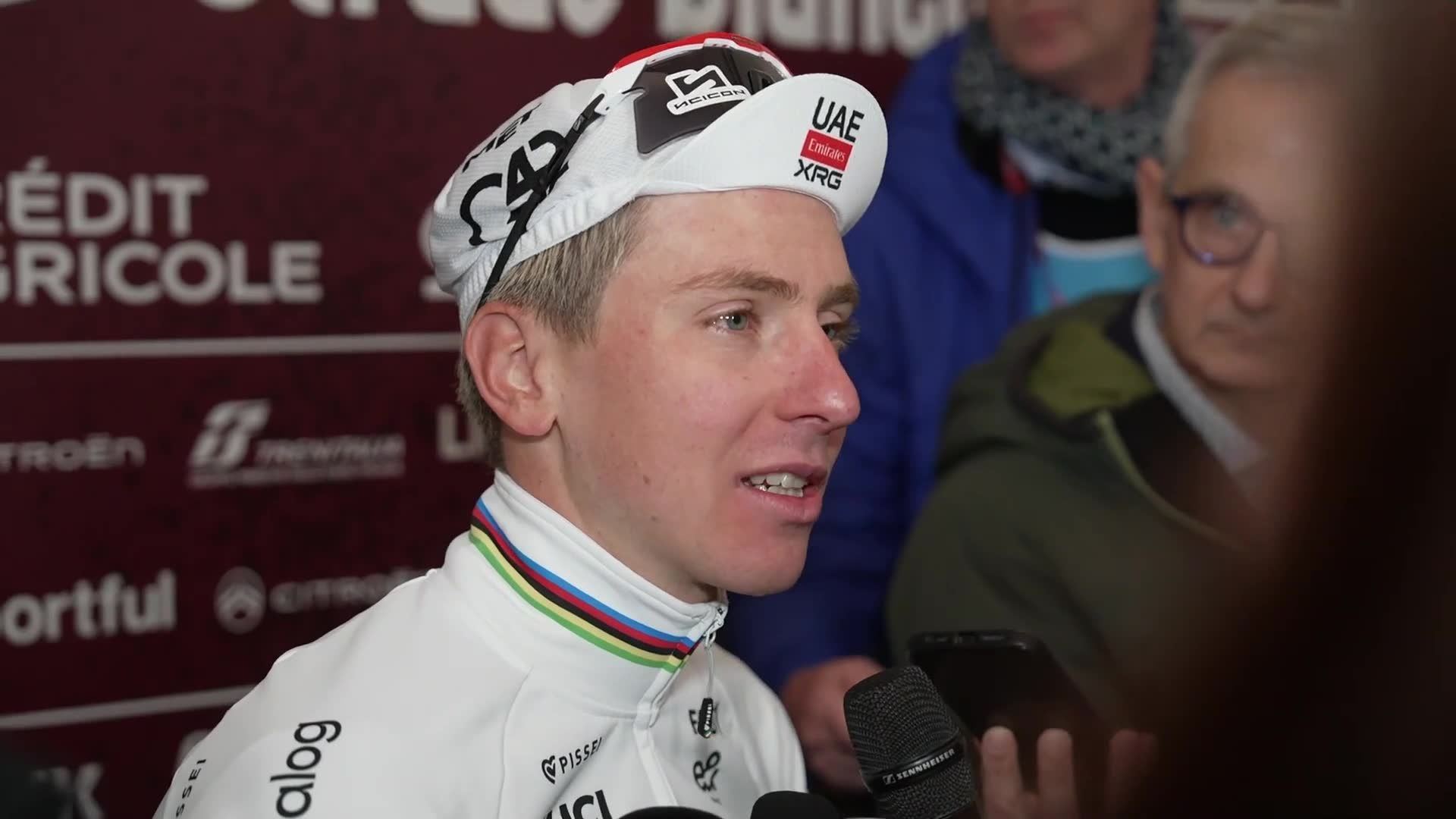 Tadej Pogacar après sa victoire sur les Strade Bianche - Strade Bianche ...