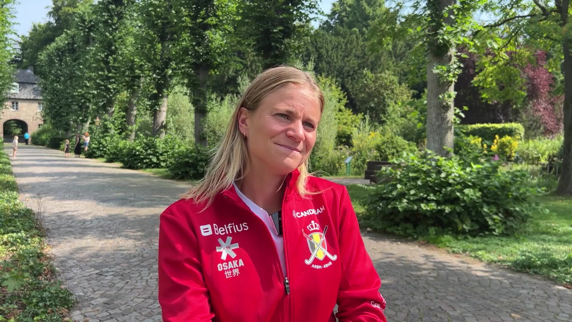 Alix Gerniers avant la demi-finale de l'Euro 2025 - - Auvio