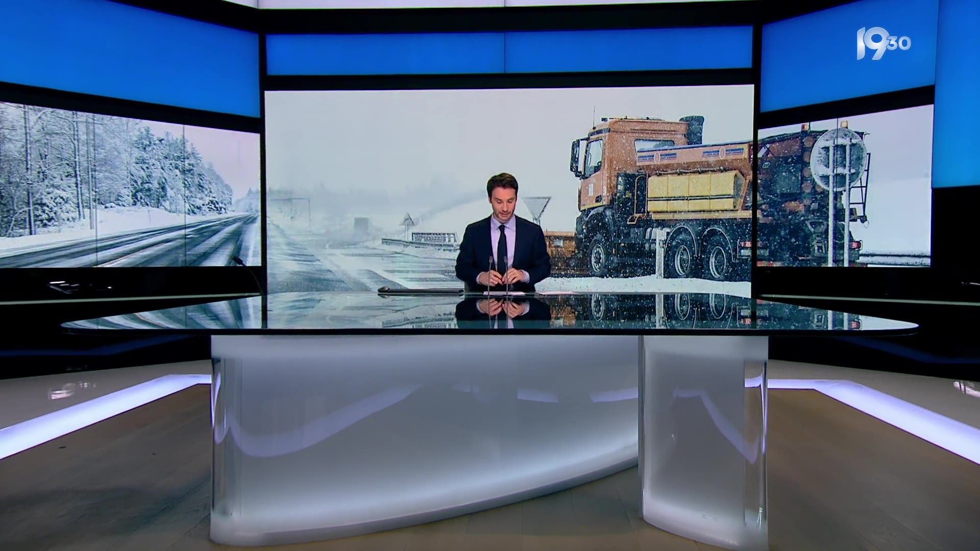 Encore de la neige ! : le ballet des épandeuses a déjà commencé - - Auvio