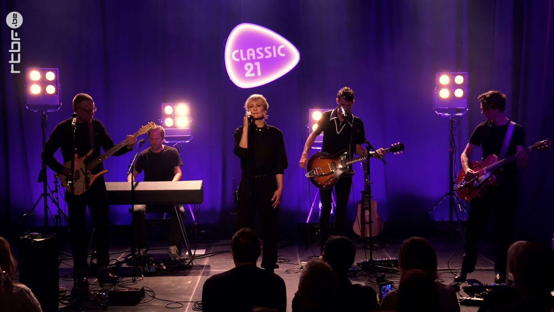 Hooverphonic et Geike Arnaert se séparent après cinq années de ...