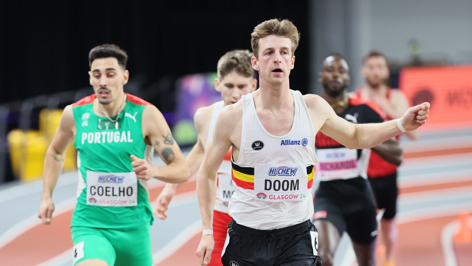 400m Hommes : La demi-finale de Alexander Doom - Mondiaux Indoor 2024 ...