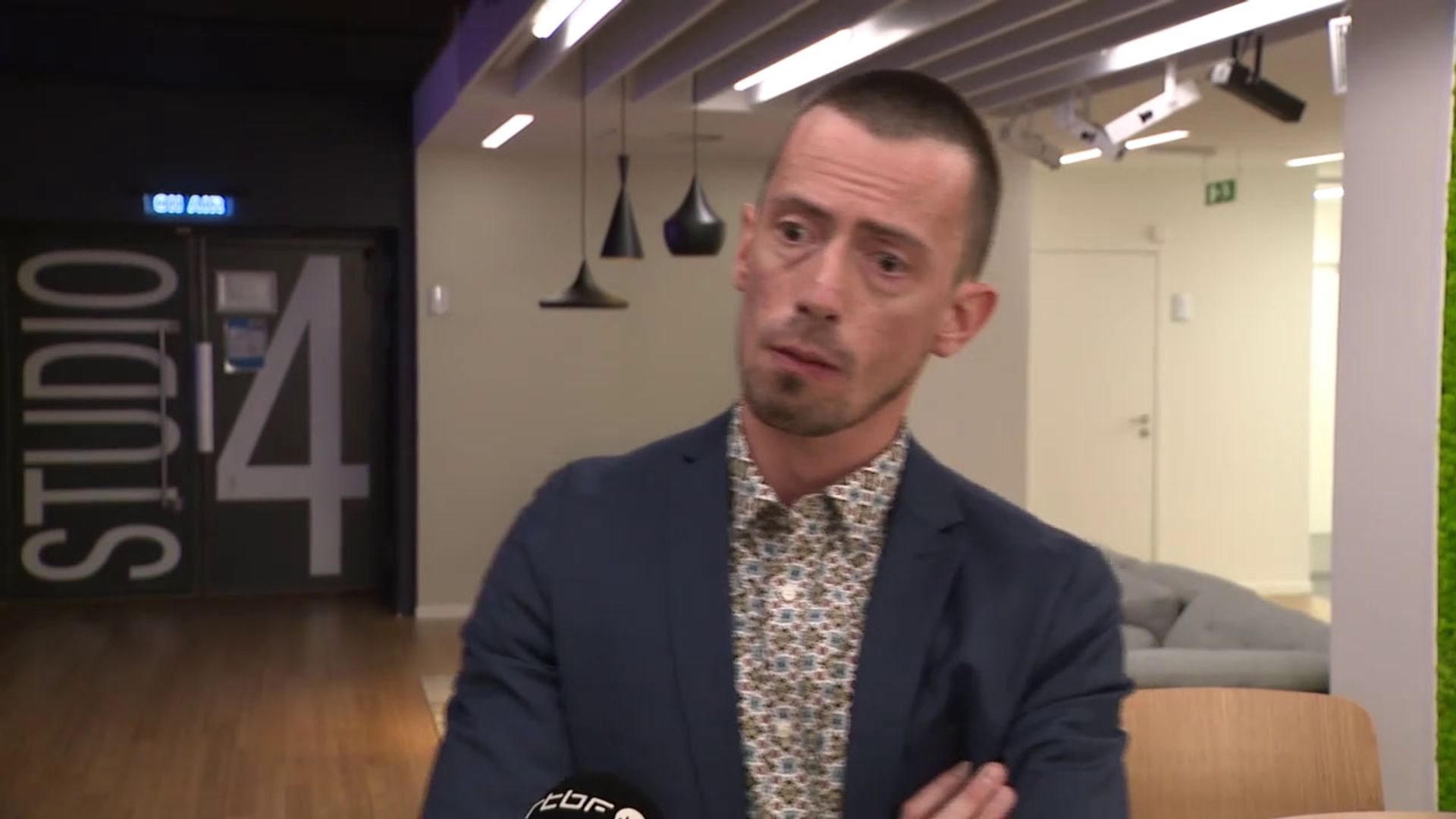 Nicolas Gosset : à l'aéroport de Kaboul, "La logistique ne suit pas ...