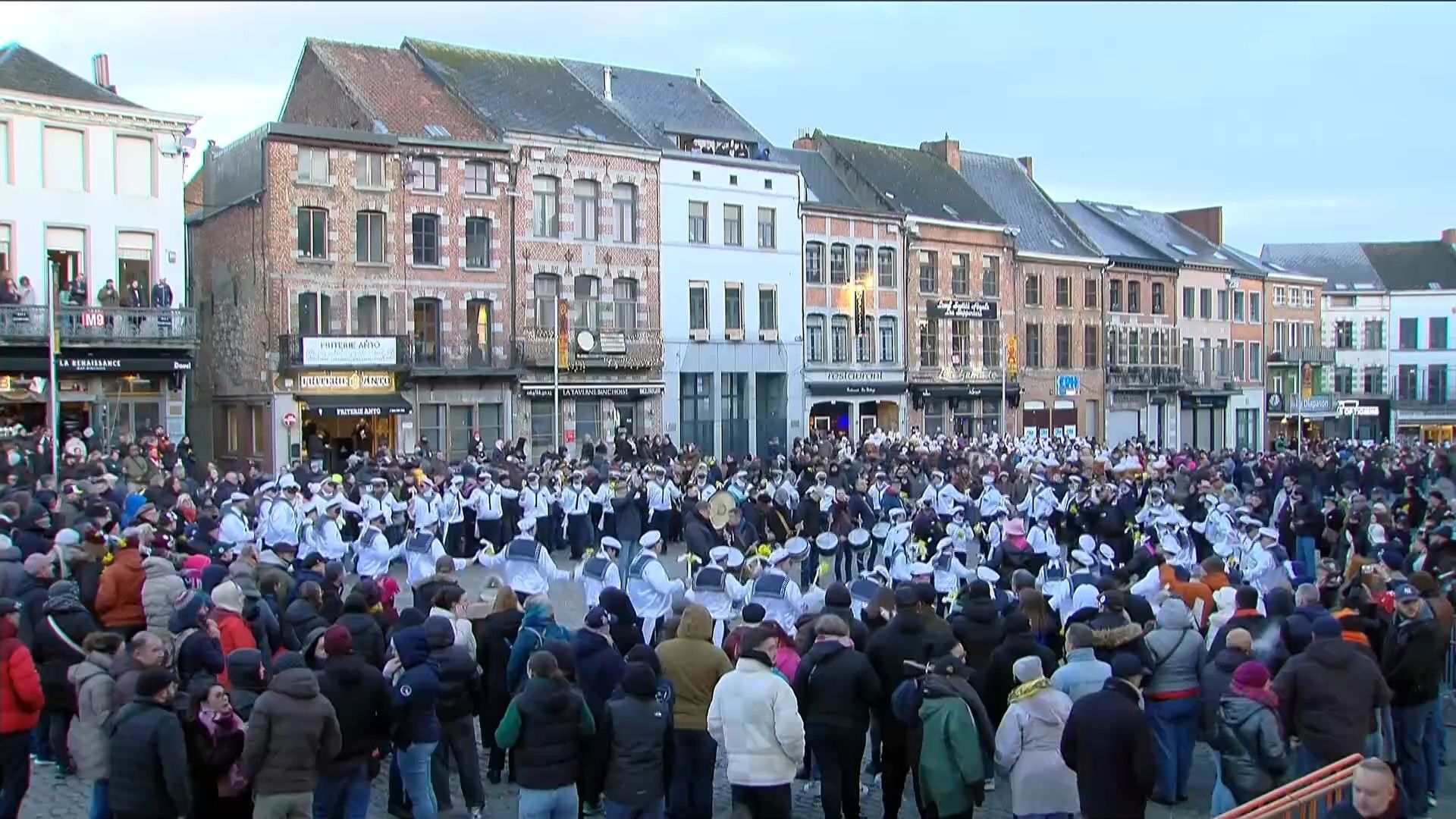 Carnaval de Binche - ITV directrice du musée - Hainaut Matin - Auvio