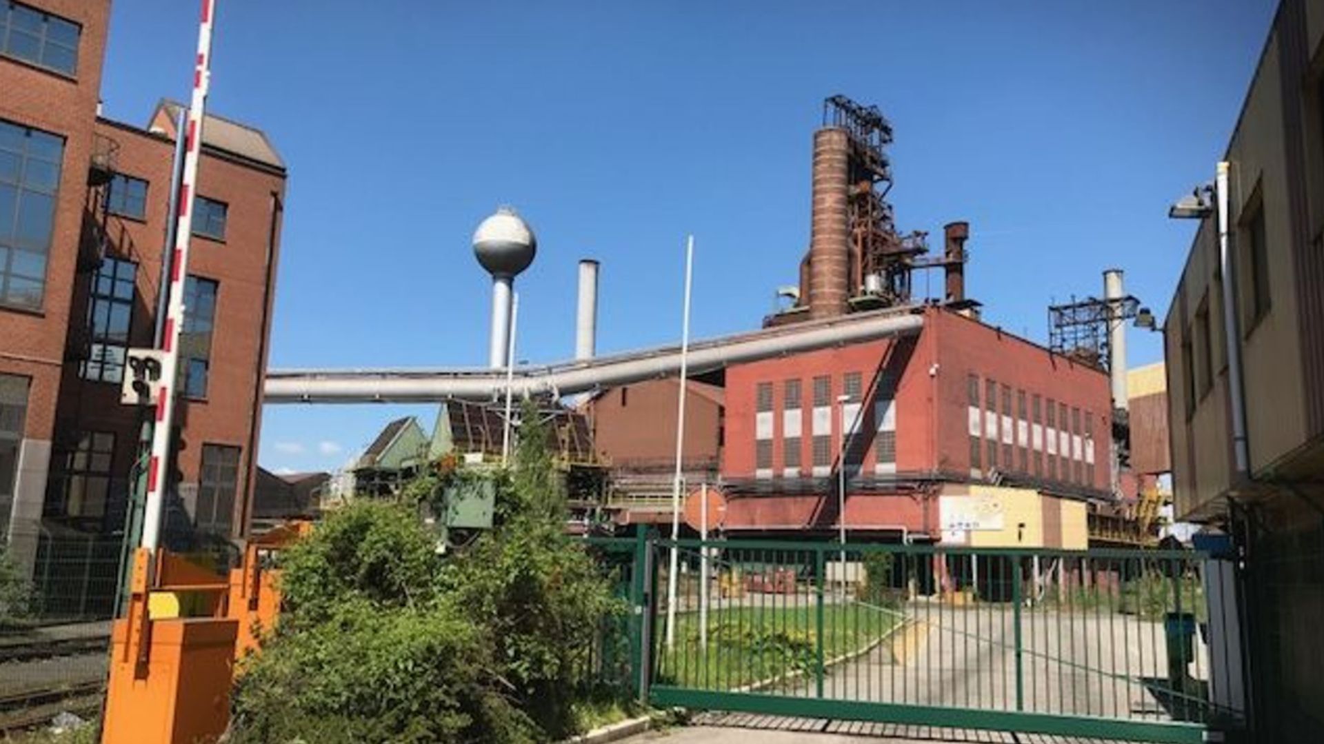 Le haut fourneau 4 de Charleroi - - Auvio